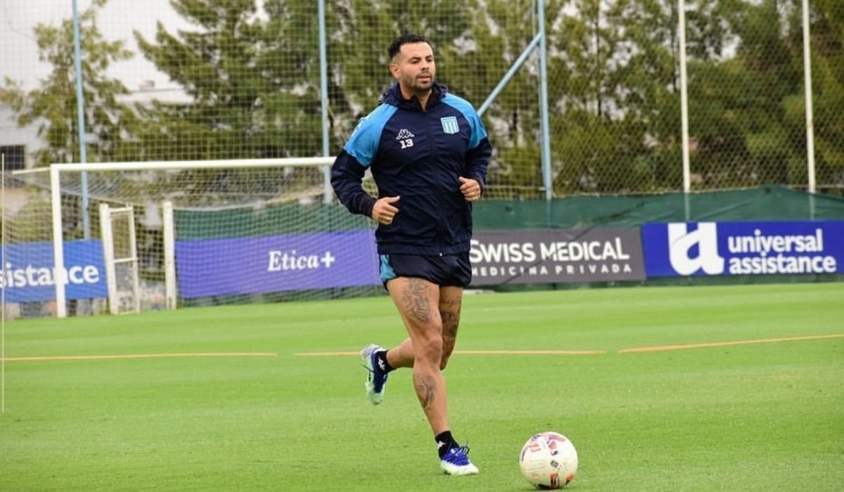 Edwin Cardona, con revancha en Racing y con polémica en Punta del Este