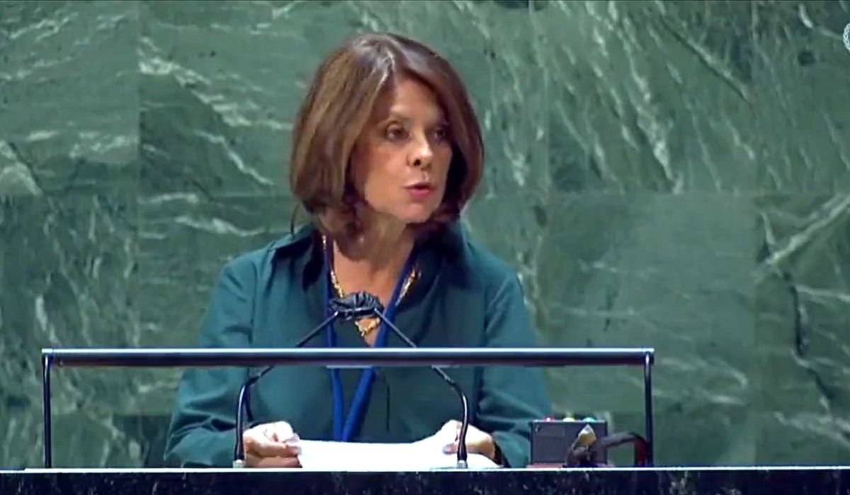 Marta Lucía Ramírez hace el ridículo ante Asamblea extraordinaria de la ONU